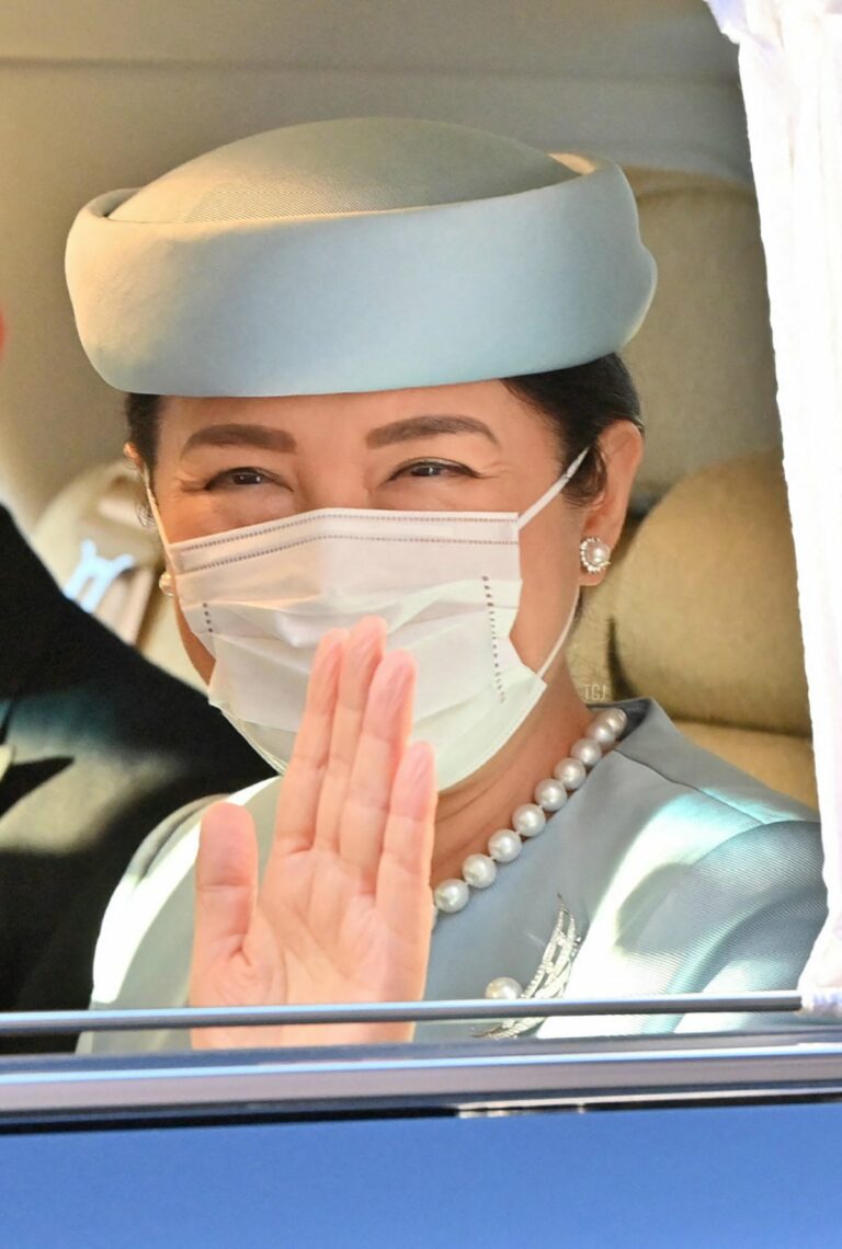 Two New Tiara Wearers: This Week in Royal Jewels (Dec 3-9)