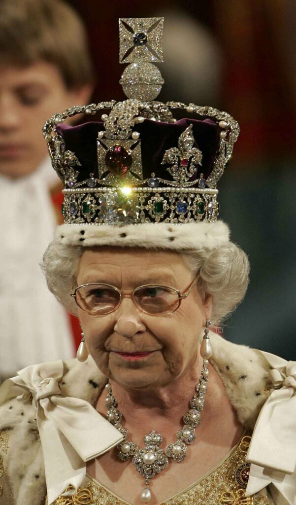 The Queen’s Cullinan Diamonds