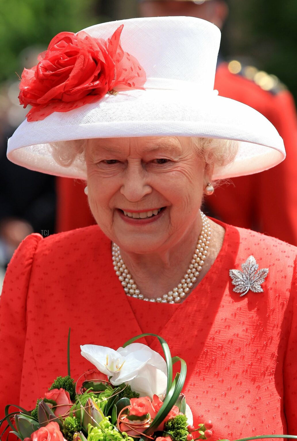 The Queen’s Royal Brooches: The Jubilee Years