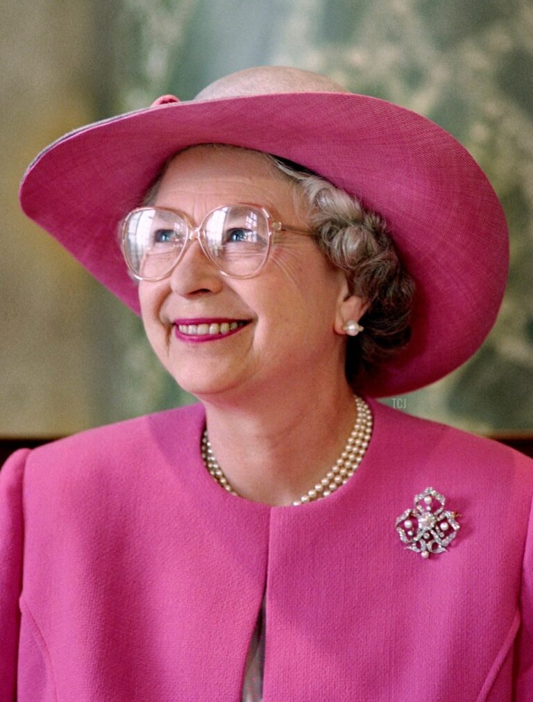 The Queen’s Royal Brooches: The Diamond Years