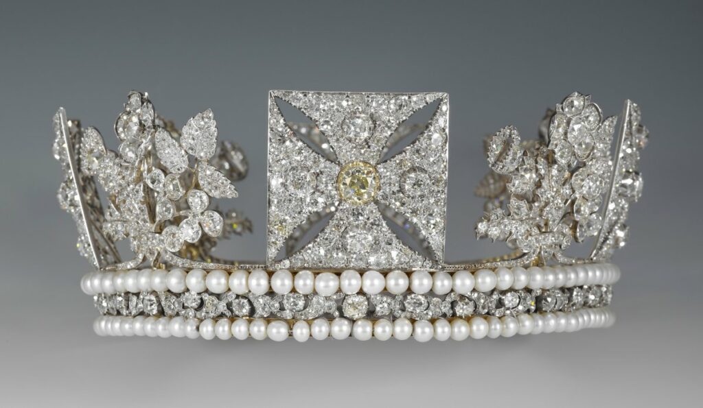 Incredible Royal Jewels on Display at Buckingham Palace