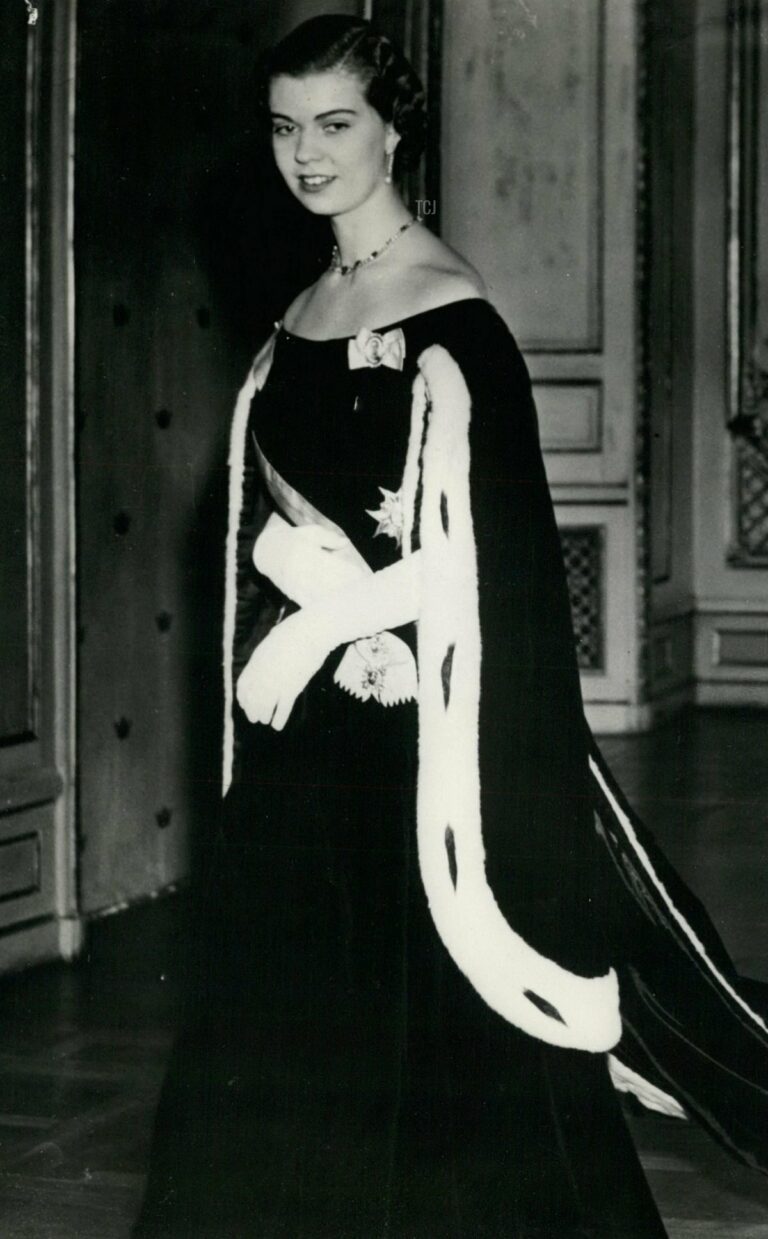 Traditional Royal Diamonds and Pearls for the Opening of Sweden’s ...