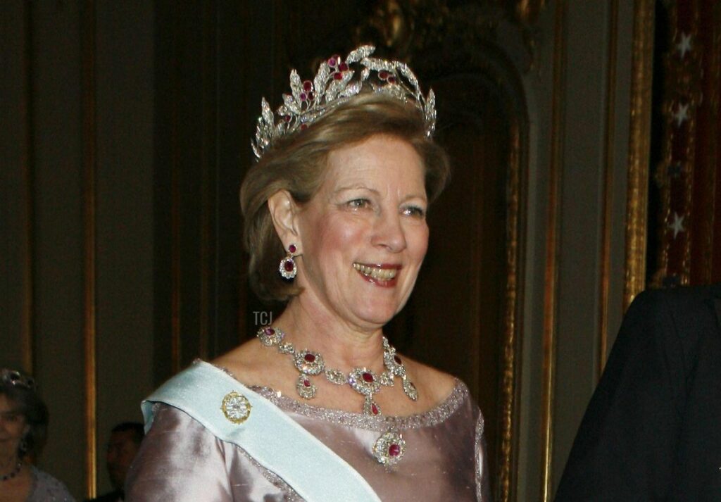Queen Anne-Marie’s Outstanding Ruby Olive Wreath Tiara