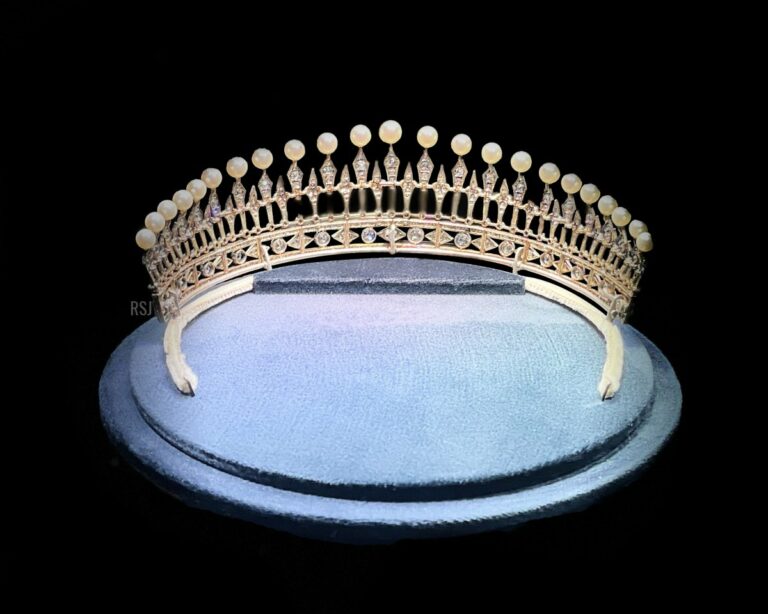 Tiaras Forwards and Backwards: A Unique Perspective on Royal and ...