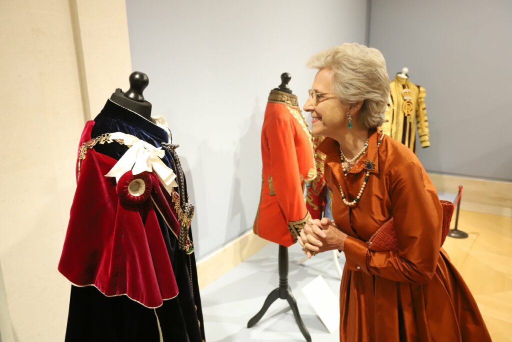 The Duchess of Gloucester Wears Emeralds and Pearls to Celebrate Gold ...