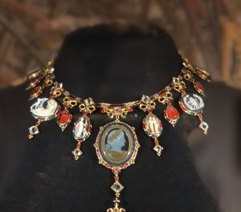 Coronation Cameos and Bejeweled Beetles: The Jewels of Colour ...