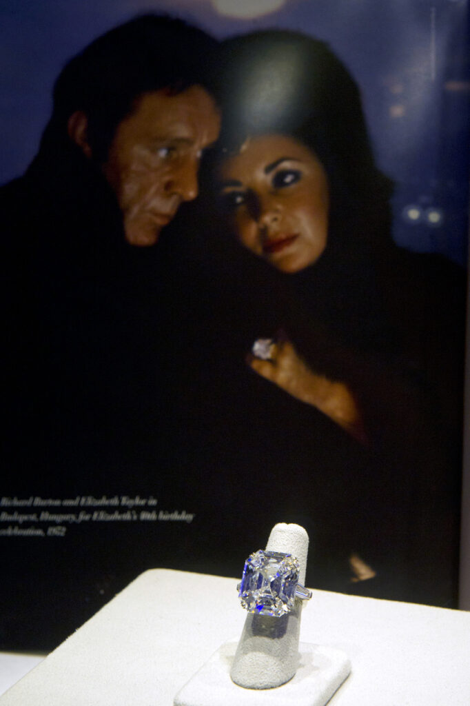 Dame Elizabeth Taylor’s Incredible, Iconic Diamond Ring