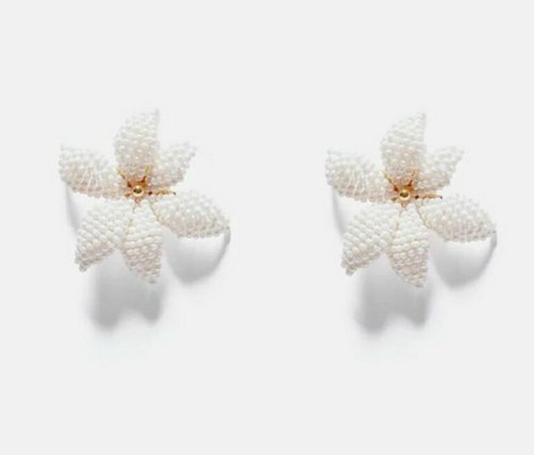 Queen Mathilde’s Elegant Jasmine Flower Earrings in Ivory Coast