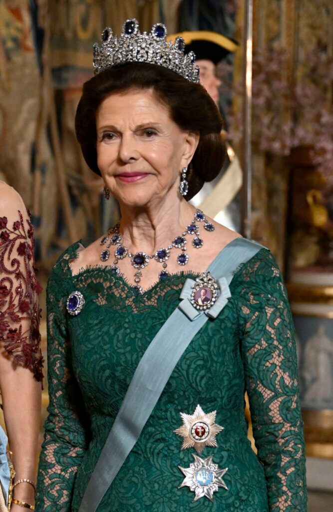Sparkling Scandinavian Royal Tiaras at the Danish State Banquet in ...