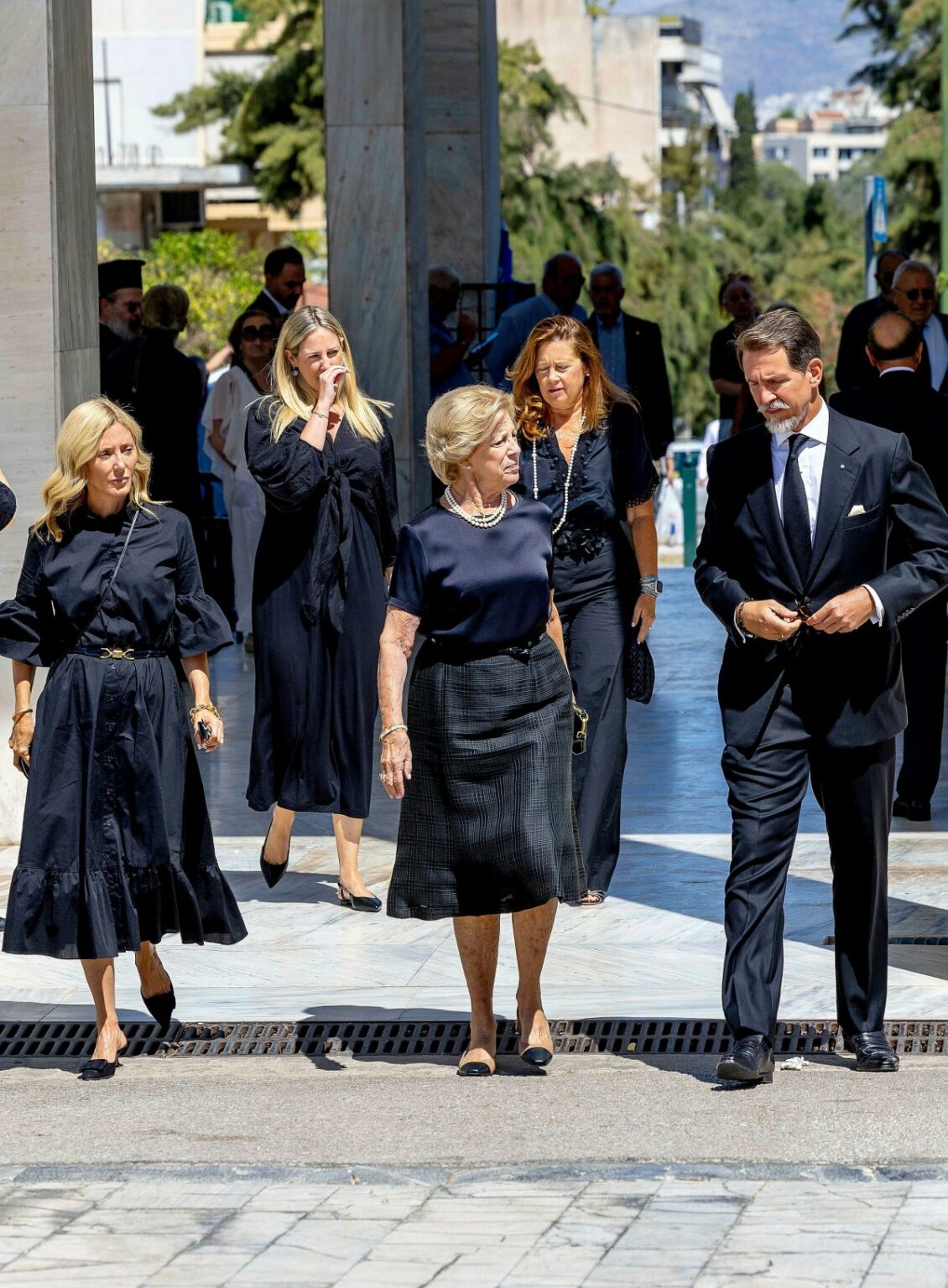Royal Pearls and Diamonds to Remember Prince Michael of Greece