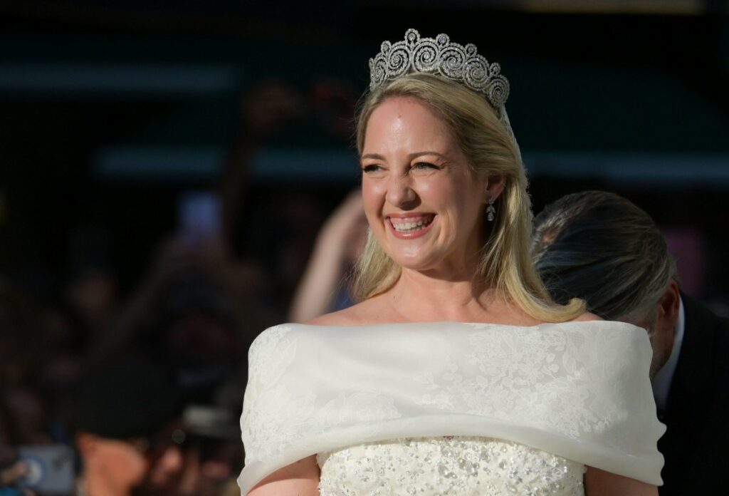 Princess Theodora Sparkles in the Khedive Tiara on Her Wedding Day in ...