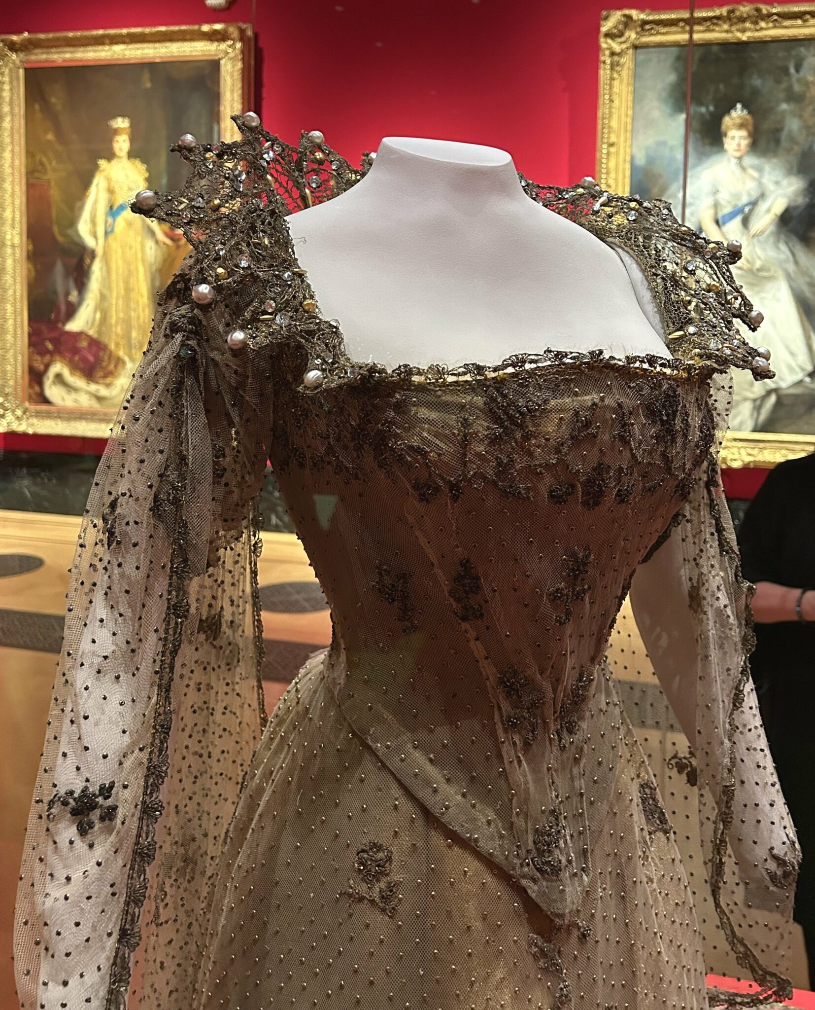 Queen Alexandra’s Rarely-Seen Coronation Dress Now on Display at ...