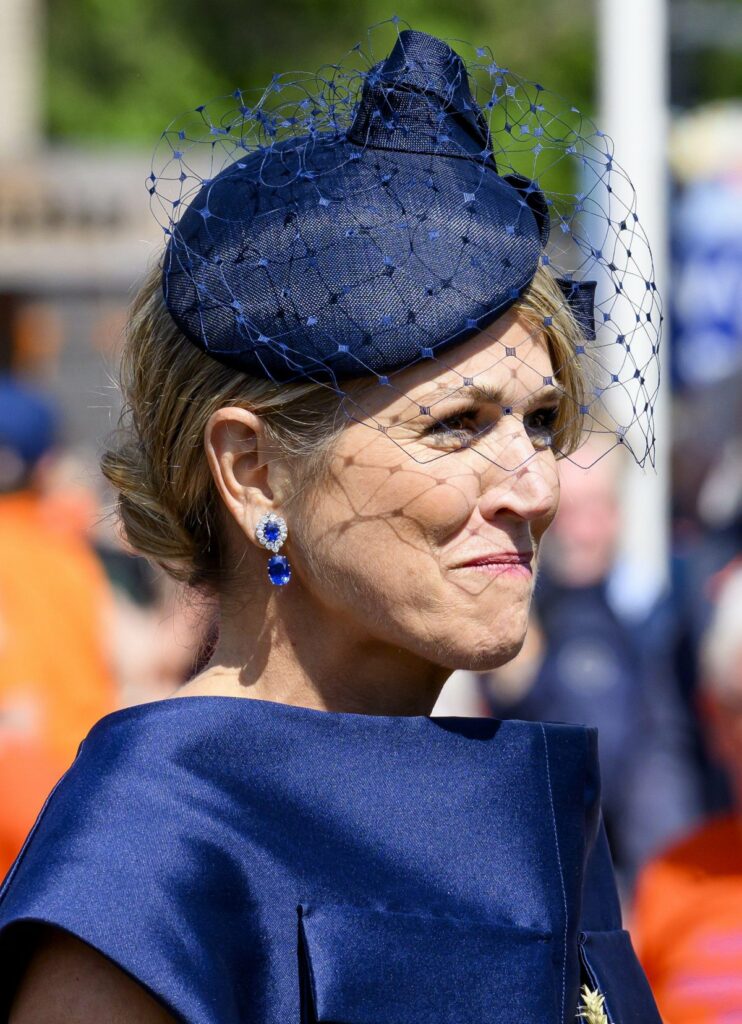 Playful Royal Sapphires and Diamonds for Queen Maxima on King’s Day