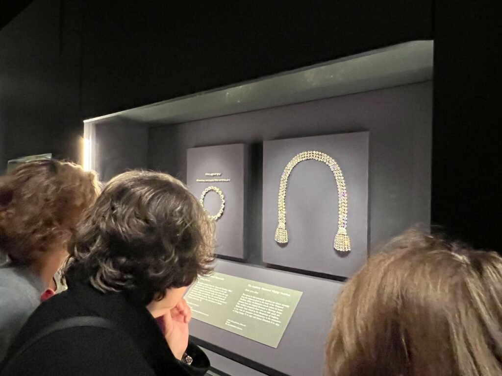 Marie Antoinette’s Jewels on Display at the V&A in London